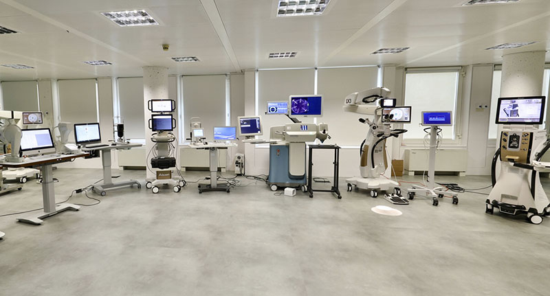 Alcon Experience Center, primer centro europeo de entrenamiento en ...